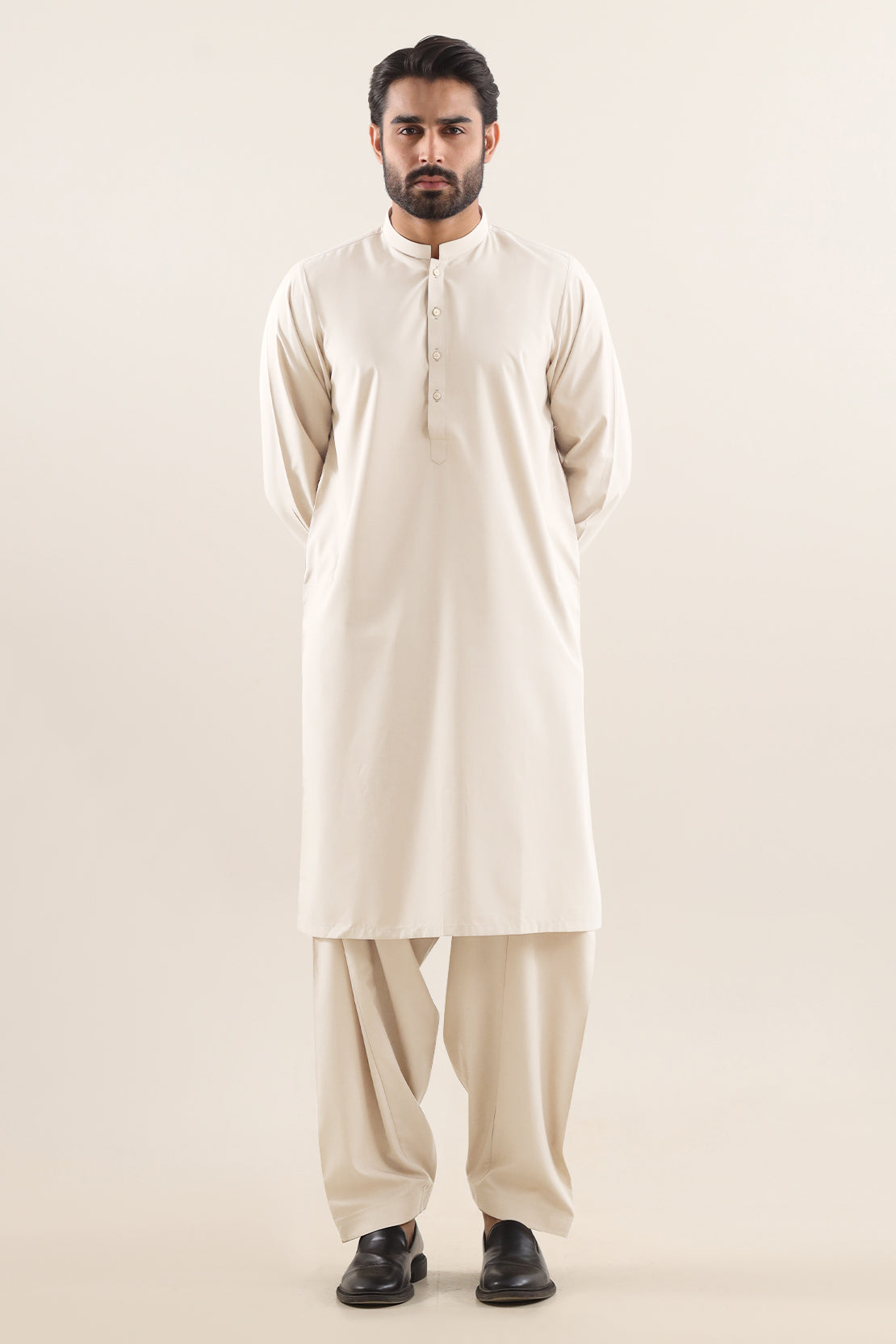 Premium Blended Wear Stitched Suit – SAYA