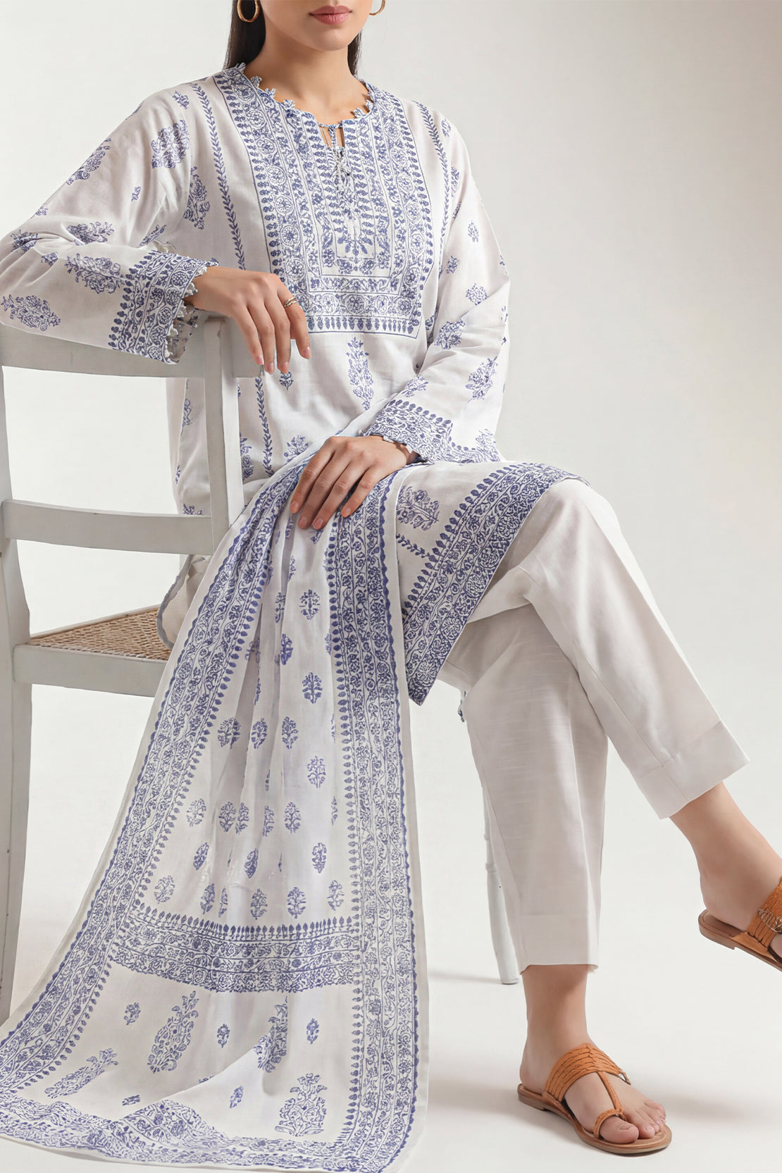 Stitched Khaddar Suit – Printed (3PC , 2PC Or Shirt) – SAYA