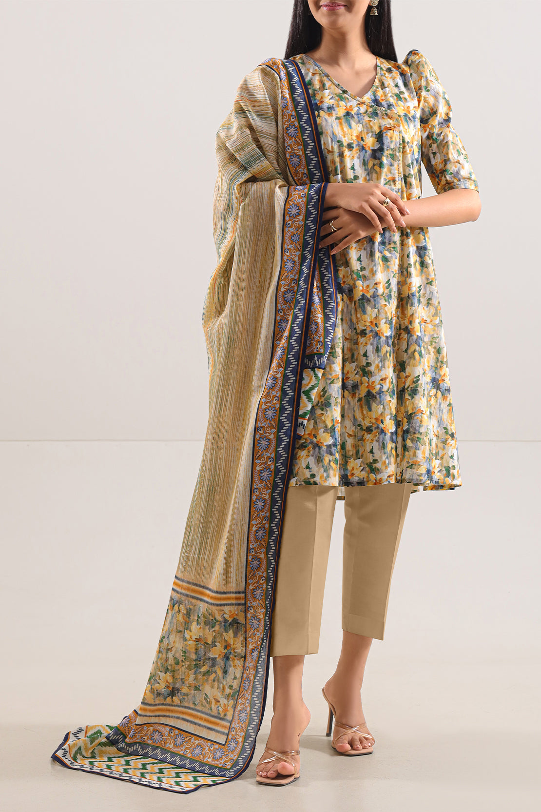 Unstitched Printed Lawn 3 Piece With Cotton Net Dupatta – SAYA