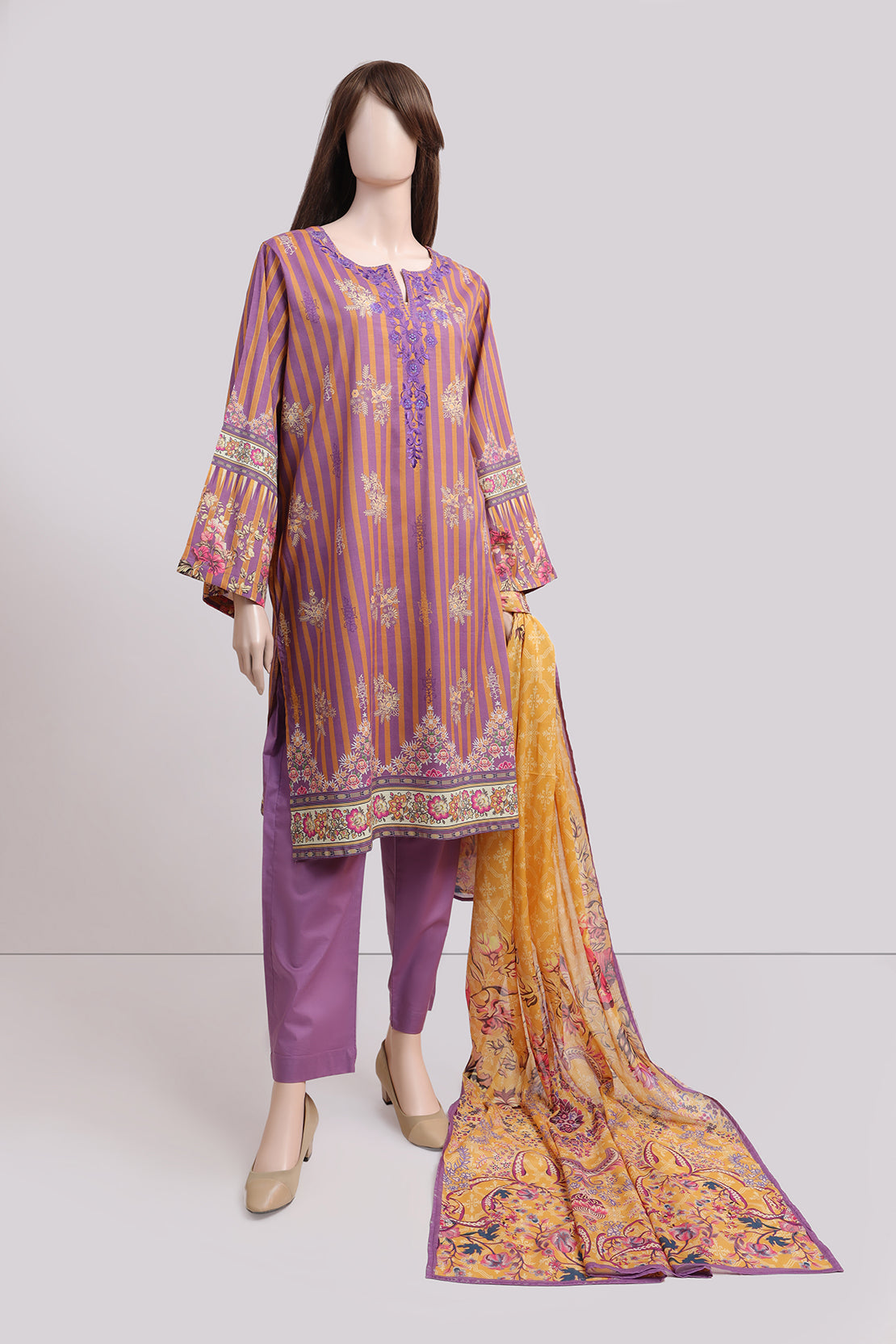 Printed Embroidered Lawn Stitched 3 Piece – Saya